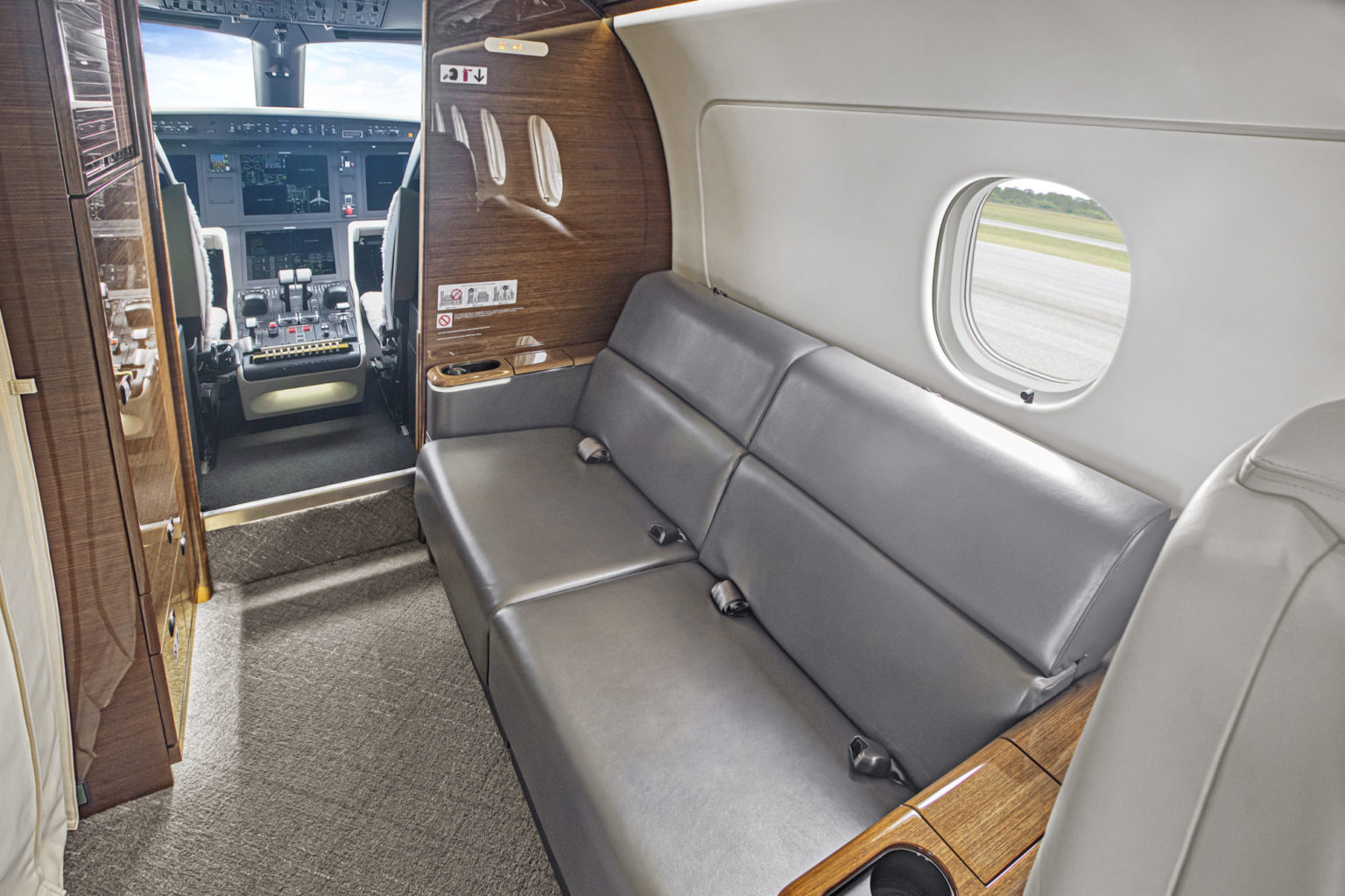 The Praetor 500 Advantage - Gold Aviation